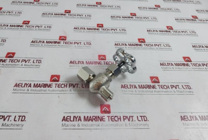 Okano Pf1/2 X 3/8Bsw Gauge Valve 20MpaÂ – Aeliya Marine