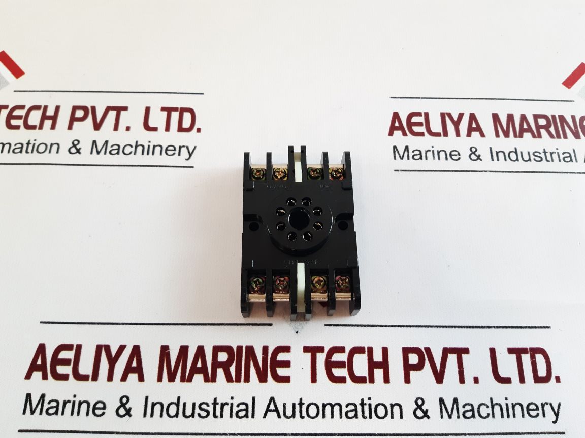 Set Of 7X Omron 8Pf Relay Base – Aeliya Marine
