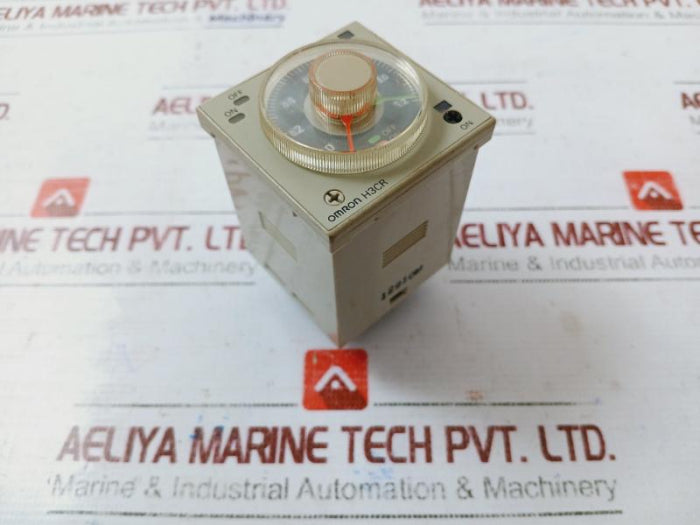 Omron H3Cr-f8 Series Din Rail, Panel Mount Timer Relay 100-240Vac 50/6 ...