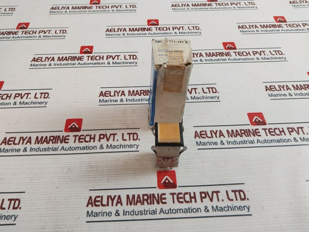 Omron M2Pa-701 Lighted Pushbutton Switch Lamp Max 28V/1.2W – Aeliya Marine