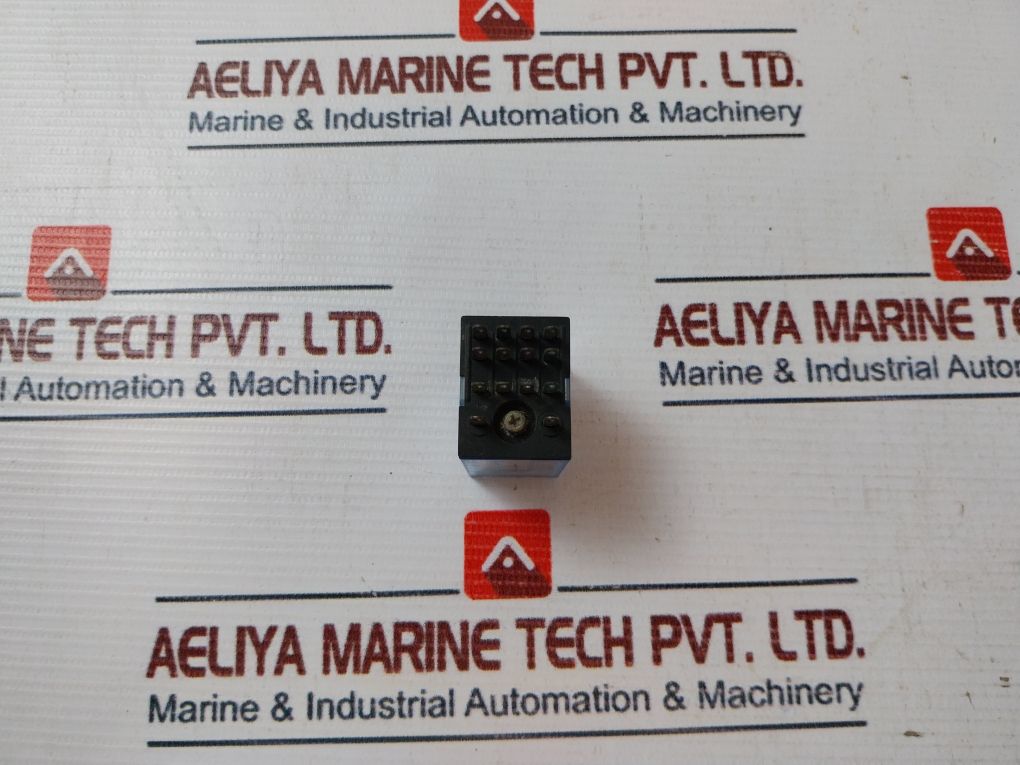 Omron My4N-j Relay 24Vac – Aeliya Marine
