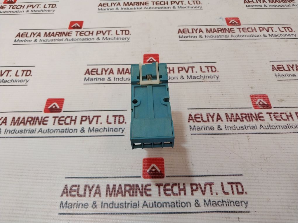 Omron My4N-j Relay With Base 24Vac 10A – Aeliya Marine