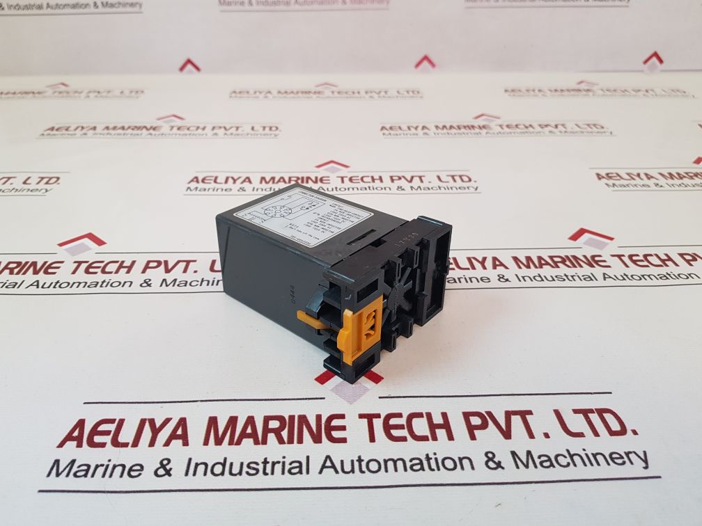 Omron Tds-44A223E Solid State Timer 0 To 10 Seconds – Aeliya Marine