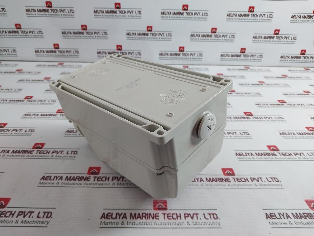 Pce 75242 Interlock Switch Socket Ip66/67 50/60Hz – Aeliya Marine