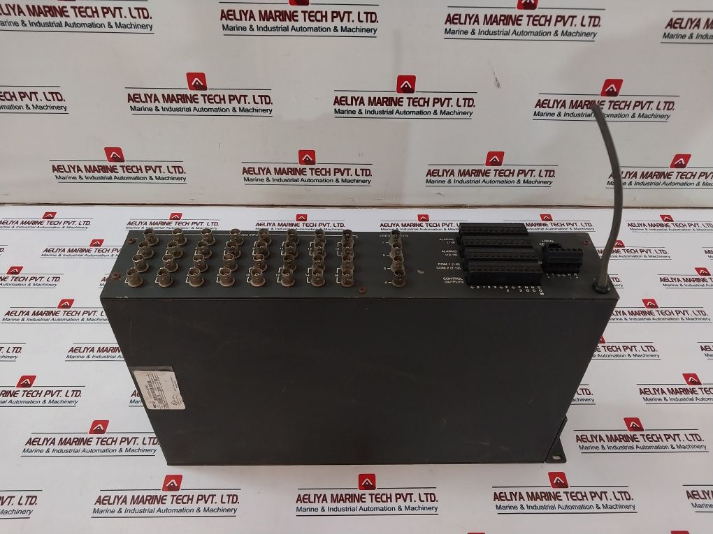 Pelco Cm6700-mxb2 Matrix Switcher/Controller 120V 10W 50/60Hz – Aeliya ...