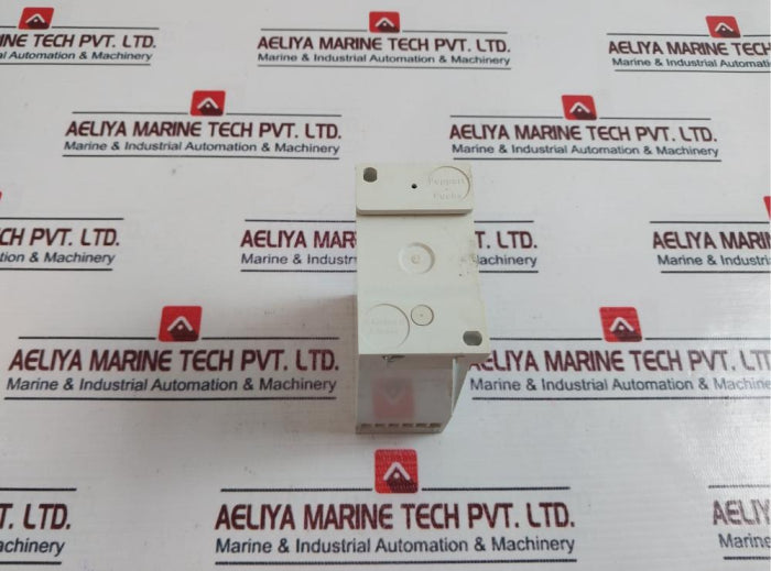 Pepperl+Fuchs We 74/Ex1 Isolation Amplifier Switch Relay 220V/50Hz ...