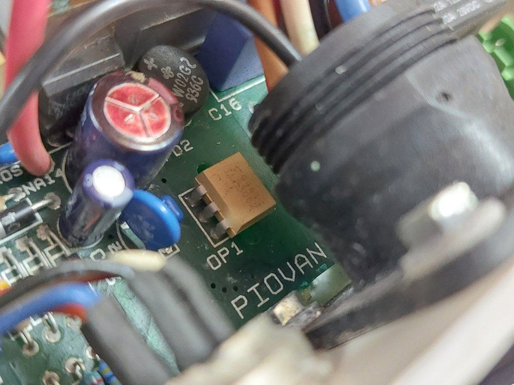 Piovan 9630088 Control Box – Aeliya Marine