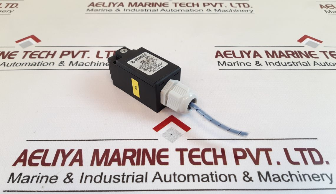 Pizzato Fr 501-a Limit Switch – Aeliya Marine