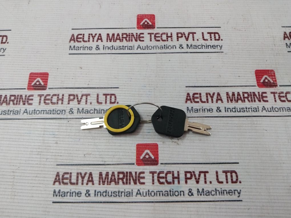 Pollak 4292483 Ignition Switch – Aeliya Marine Tech Pvt. Ltd.