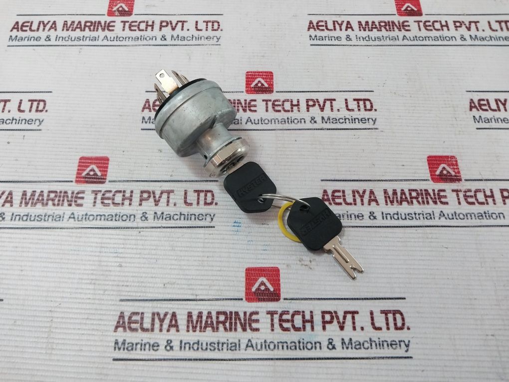 Pollak 4292483 Ignition Switch – Aeliya Marine Tech Pvt. Ltd.
