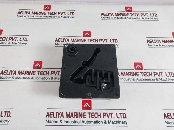 Qmi Multiplex Oil Mist Detector (Used) – Aeliya Marine