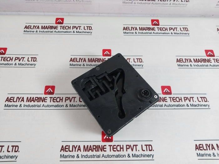 Qmi Multiplex Oil Mist Detector (Used) – Aeliya Marine