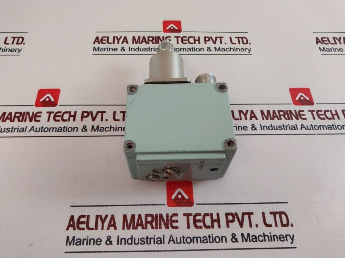 Rd-1-0M5-01 -0,3…4 Kgf/Cm2 Pressure Sensor switch – Aeliya Marine