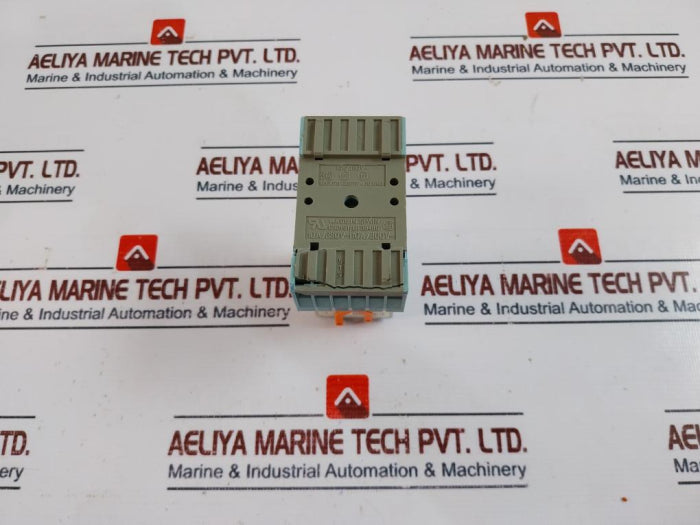 Releco Mr-c C3-a30 3 Poll Relay With Socket E92191 10A Ac230V~ 1,3W – Aeliya Marine
