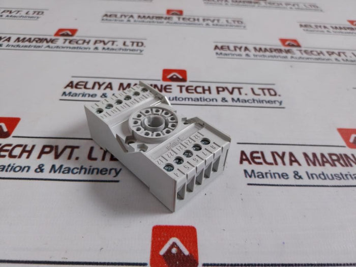 Relpol Pz11-01 Relay Base 10A/250Vac – Aeliya Marine