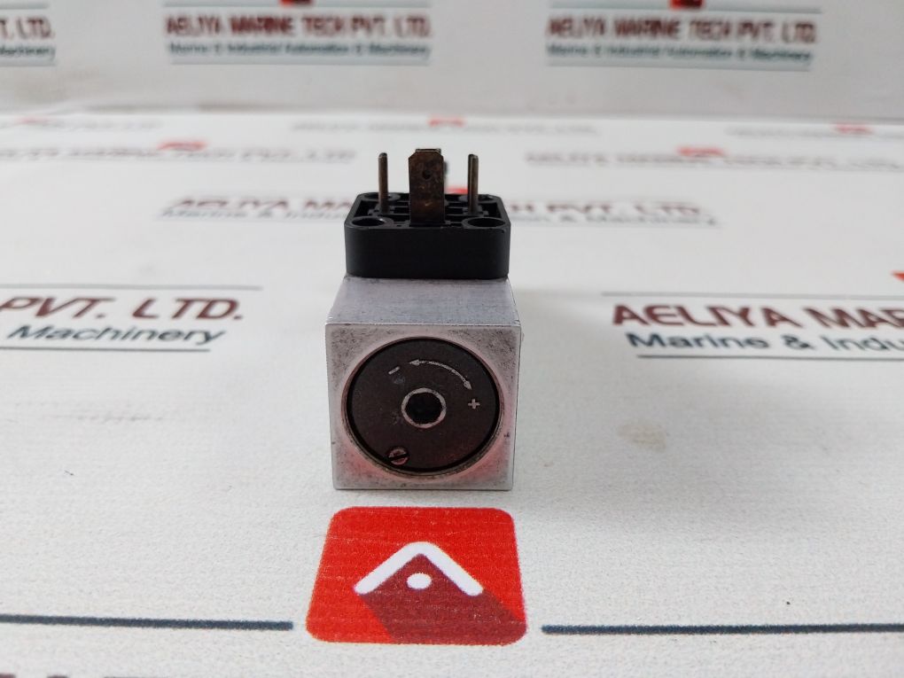 Rexroth 0821100013 Pressure Switch 3A 0.5-16 Bar – Aeliya Marine