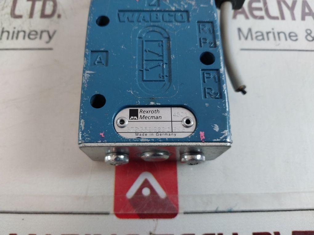 Rexroth/Wabco 3723522220 Solenoid Directional Valve & Coil – Aeliya Marine