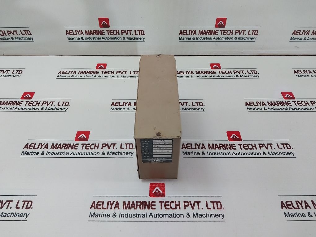Rochester Instrument Systems Sc1350 Frequency Transmitter – Aeliya Marine