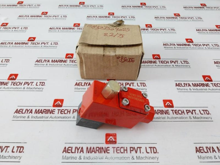 Rotex I-37 Fluid Control System 30125-3-2R Atm 0-4 Air – Aeliya Marine