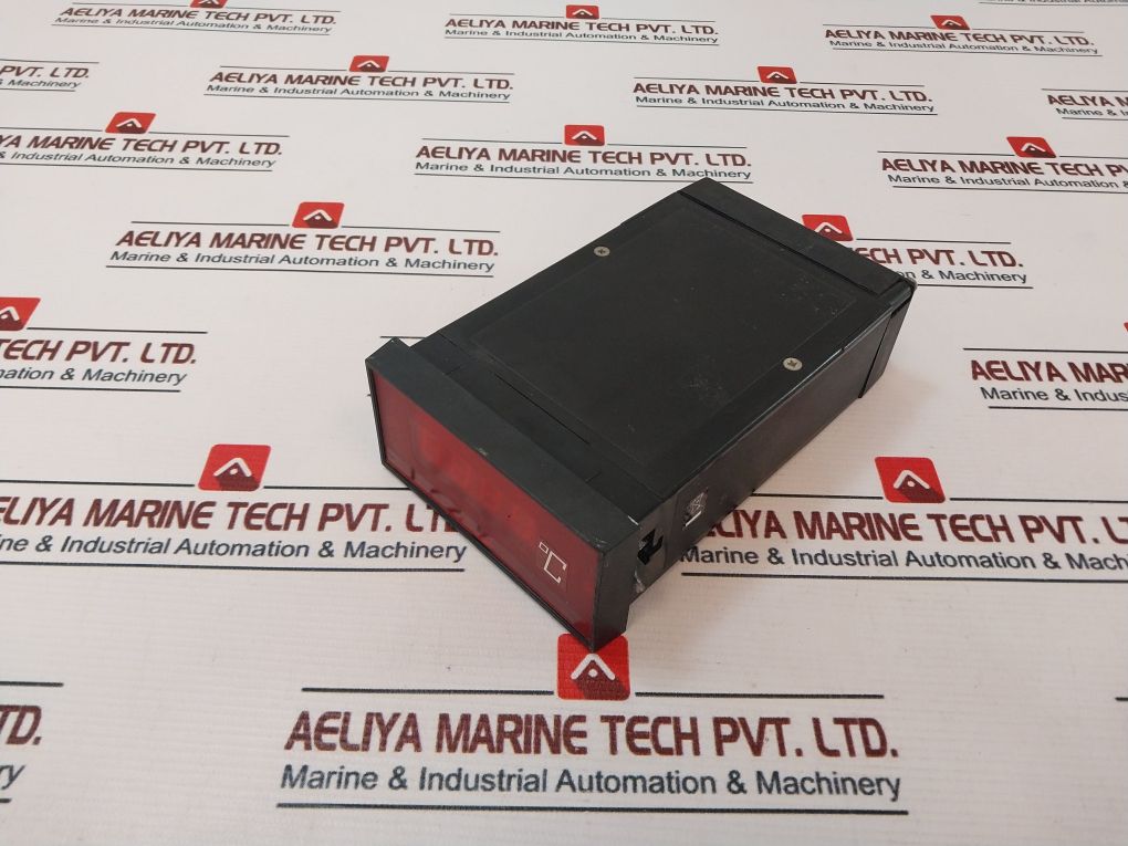 Rs 3900 Ktj Thermocouple Display 50-60 Hz – Aeliya Marine