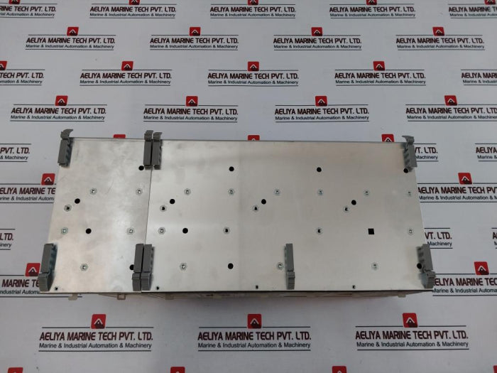 Saia Pcd4.M110 Processor Module Rack W/ Module – Aeliya Marine