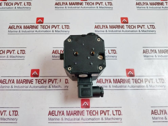 Samson 6126-021110000.00 I/P Electro Pneumatic Converter – Aeliya Marine