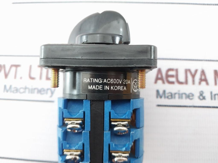 Samwha Electric 2205 Cam Switch Ac600V 20A – Aeliya Marine