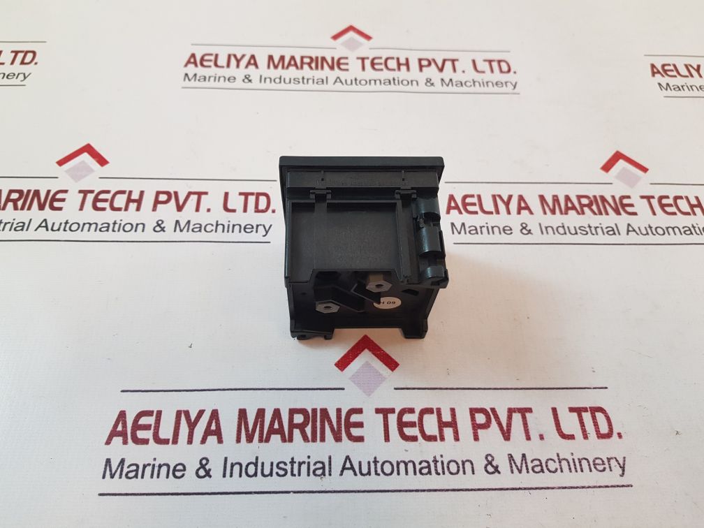 Set of 3x Schlumberger 500/5a ammeter 0 to 600 a – Aeliya Marine
