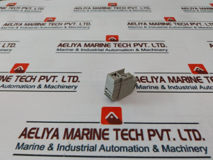 Schneider Electric 29450 Circuit Breaker Auxiliary Switch – Aeliya Marine