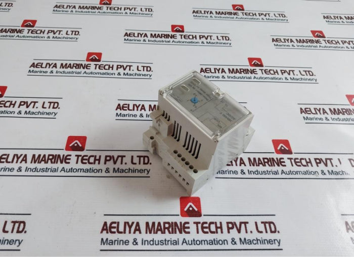 Schneider Electric Adjustable Time Delay Relay For Uvr 380/480 VacÂ ...