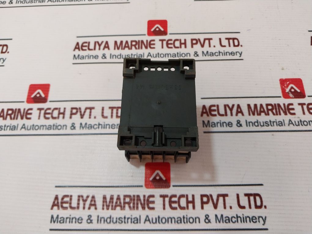 Schneider Electric Ca2Kn 22P7 Control Relay 230V 50/60Hz – Aeliya Marine
