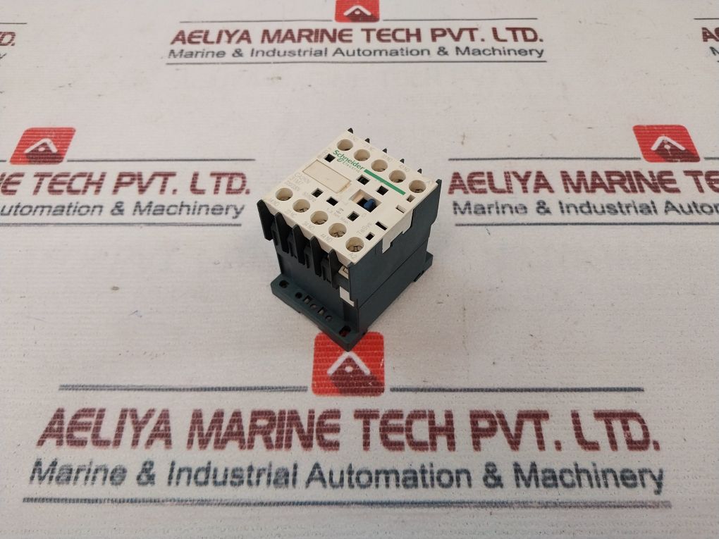 Schneider Electric Ca2Kn Control Relay – Aeliya Marine