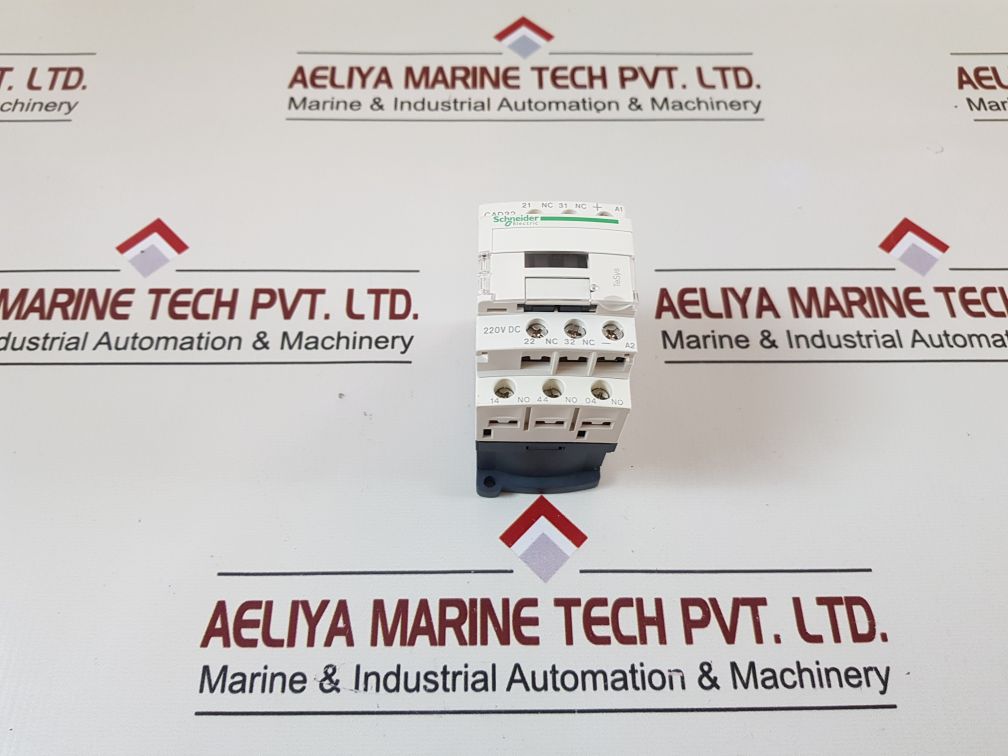 Schneider Electric Cad32Md Control Relay – Aeliya Marine