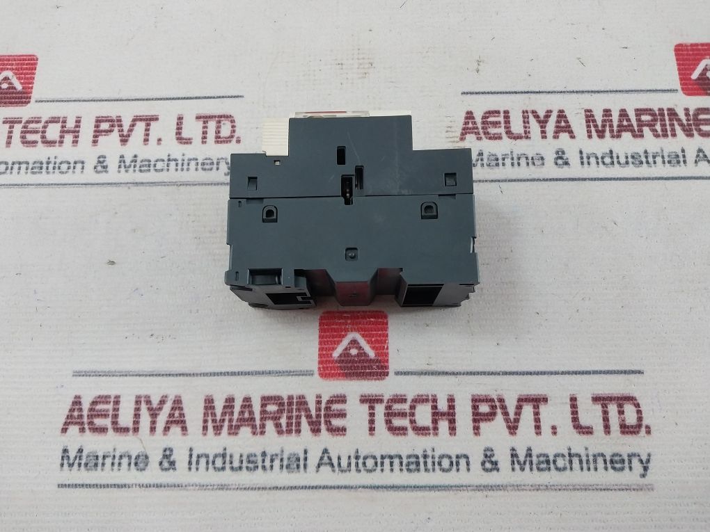 Schneider Electric Gv2Me05 Motor Circuit Breaker 440V – Aeliya Marine