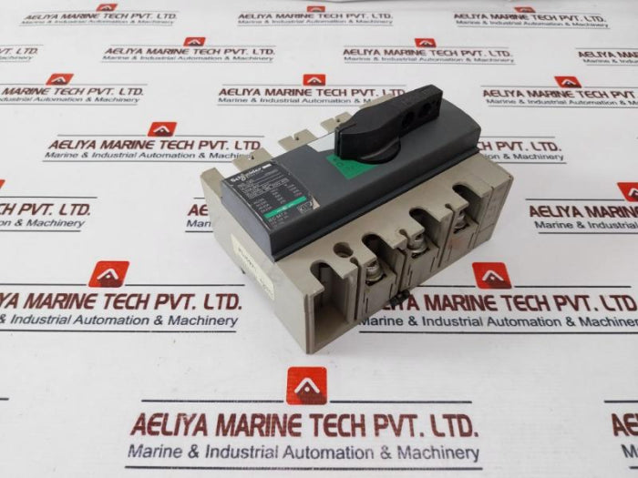 Schneider Electric Ins125 Switch Disconnector + Black Rotary Handle 75 ...