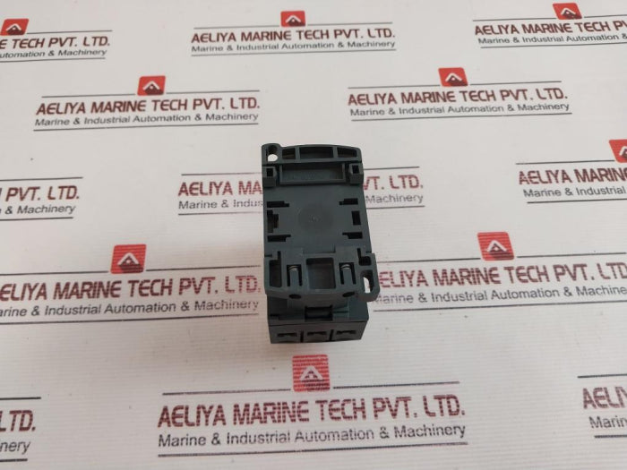 Schneider Electric Lc1D09 M7 Contactor 220V 50/60Hz – Aeliya Marine