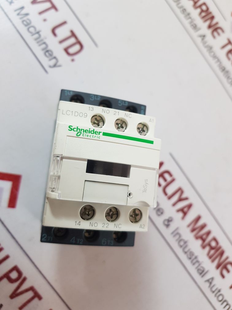 Schneider electric lc1d09p7 contactor with box – Aeliya Marine