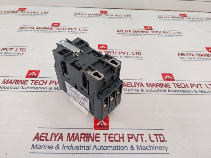 Schneider Electric Lc1D40A 3 Pole Contactor With Everlink Terminals ...