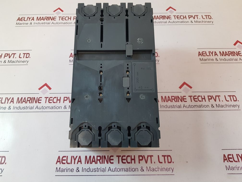 Schneider Electric Micrologic 2.3 Nsx630N Circuit Breaker – Aeliya Marine