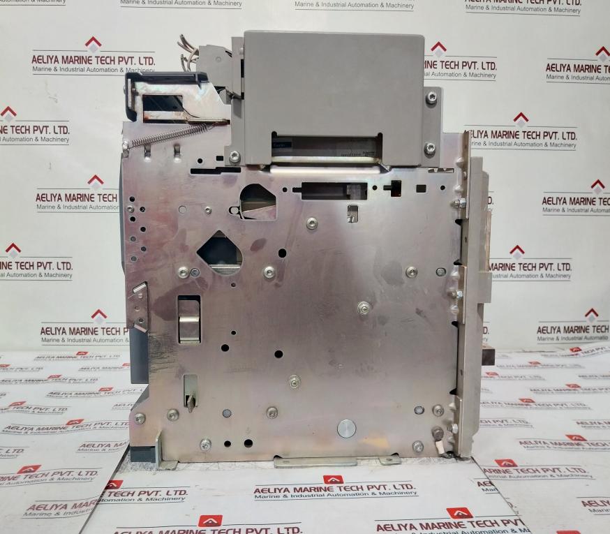 Schneider Electric Mvs25 N Circuit Breaker Trip Unit – Aeliya Marine