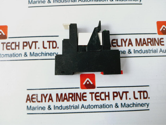 Schneider Electric Rsze1S48M Relay With Socket Base 10A 250V – Aeliya ...