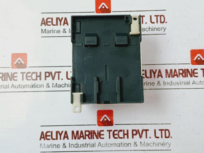 Schneider Electric Sr3B102Bd Modular Smart Relay 24Vdc 1.4W – Aeliya Marine
