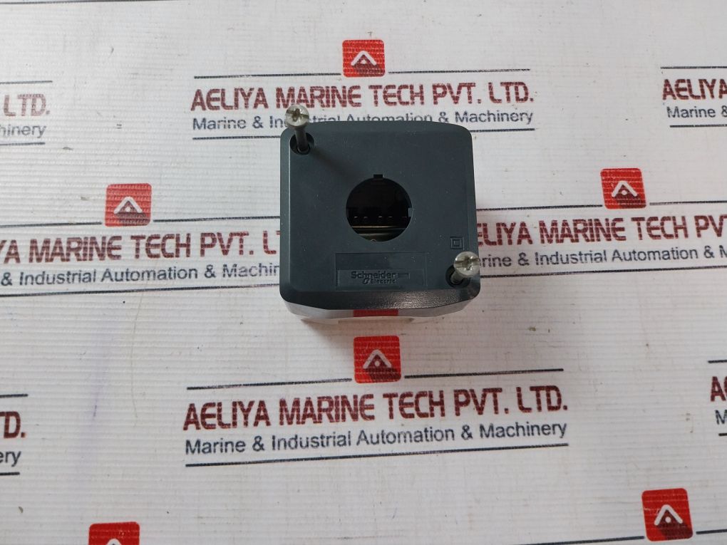 Schneider Electric Xald01 Control Box 1 Hole Ip66 – Aeliya Marine