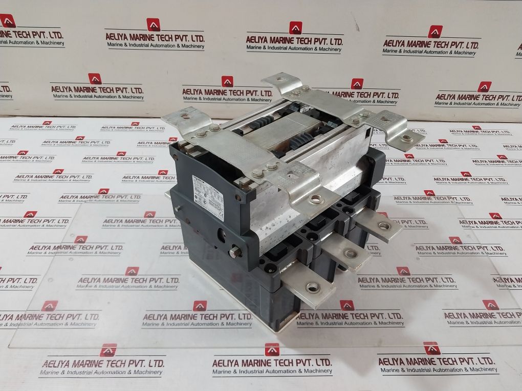Schneider Electric/Telemecanique Lc1F630 Contactor 1000A 600Vac ...