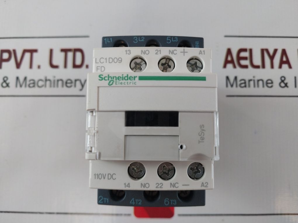 Schneider Electric Lc1D09 Contactor – Aeliya Marine