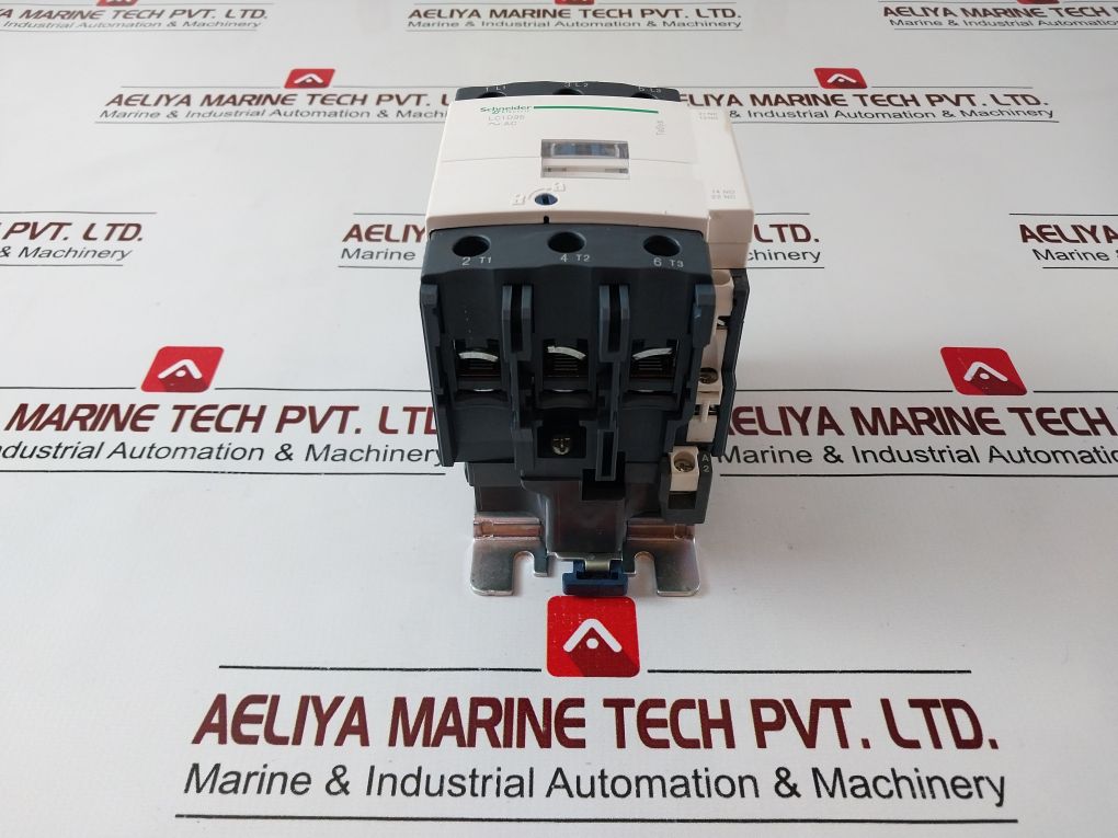 Schneider Electric Lc1D95 Contactor – Aeliya Marine