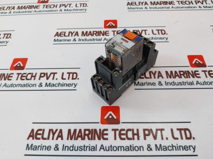Schrack Pt570024 Relay With Pt78704 Socket Used – Aeliya Marine