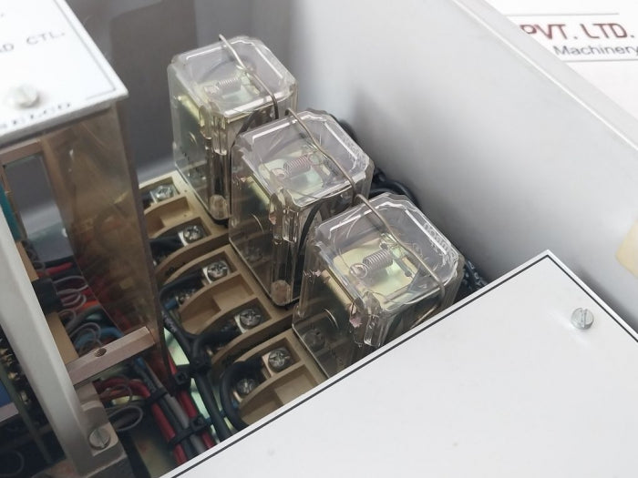 Selco E7600 Phase Comparator – Aeliya Marine