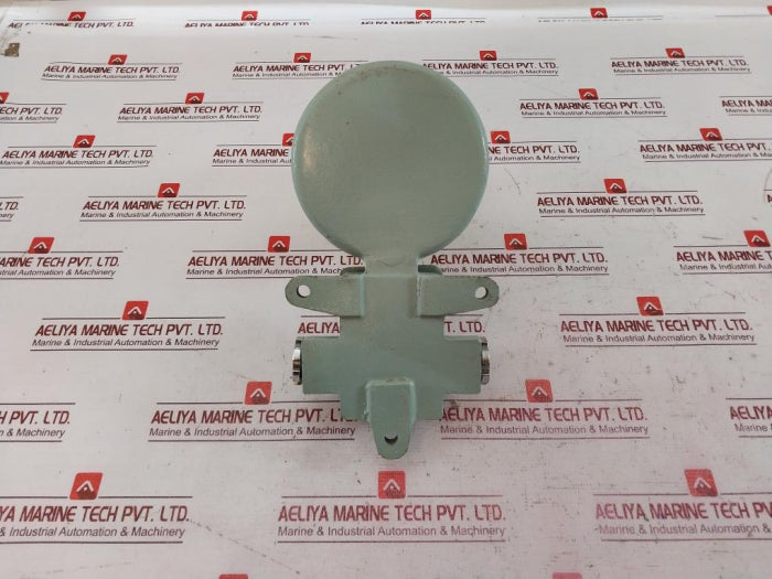Seun Su-rl-8411-1 Rotating Light Ac110 – Aeliya Marine