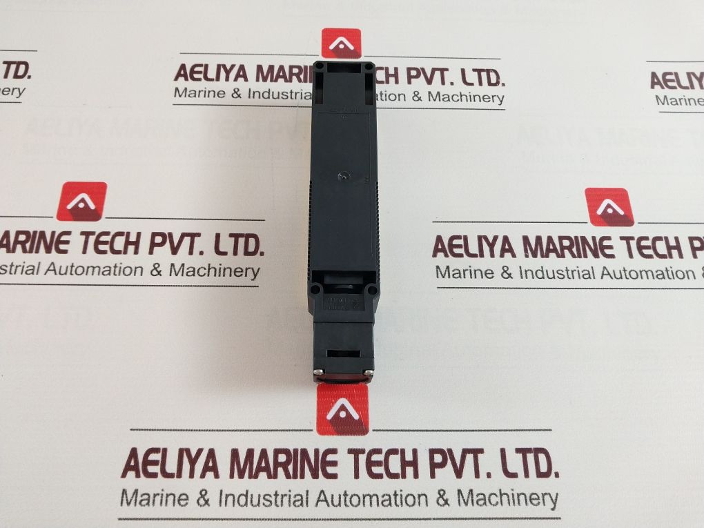 Sick I10-m0253 Safety Locking Device – Aeliya Marine